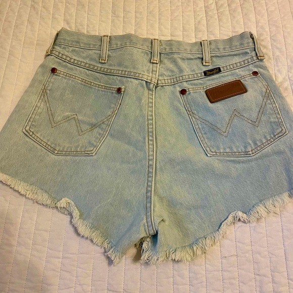 Wrangler | Shorts | Vintage Wrangler Daisy Dukes | Poshmark